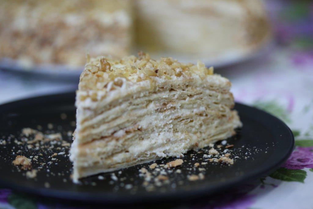 Bolo Napoleão, o mil-folhas russo, pelas mãos de uma russa