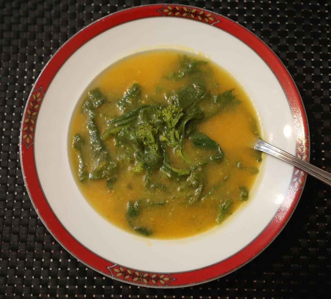 Sopa de Abóbora com Grelos de Nabo - Grafe e Faca